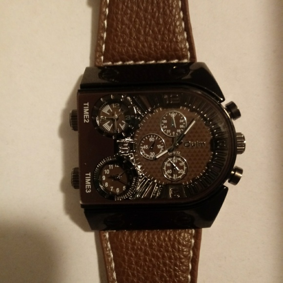 Oulm | Accessories | Oulm Mens Three Times Watch | Poshmark